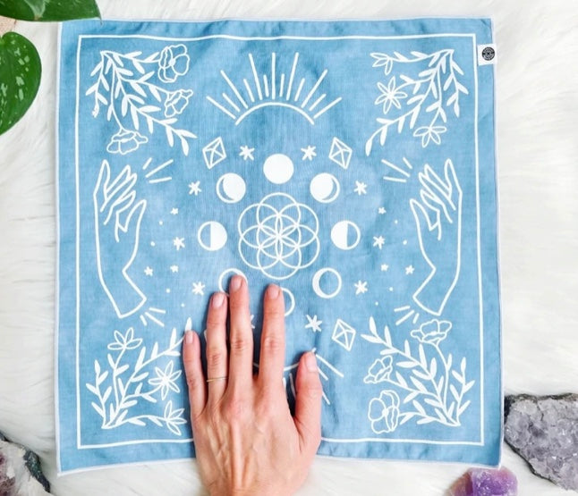 Mini Tarot Spread ( for an 8 card spread ) – GAIA Holistic Living